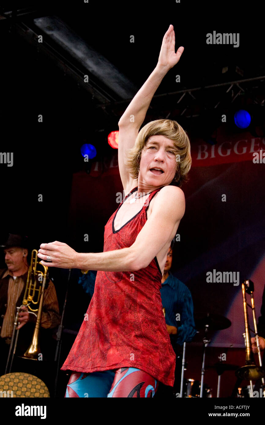 Sandy Silva dancer with French Canadain folk band, La Bottine Souriante Stock Photo - Alamy