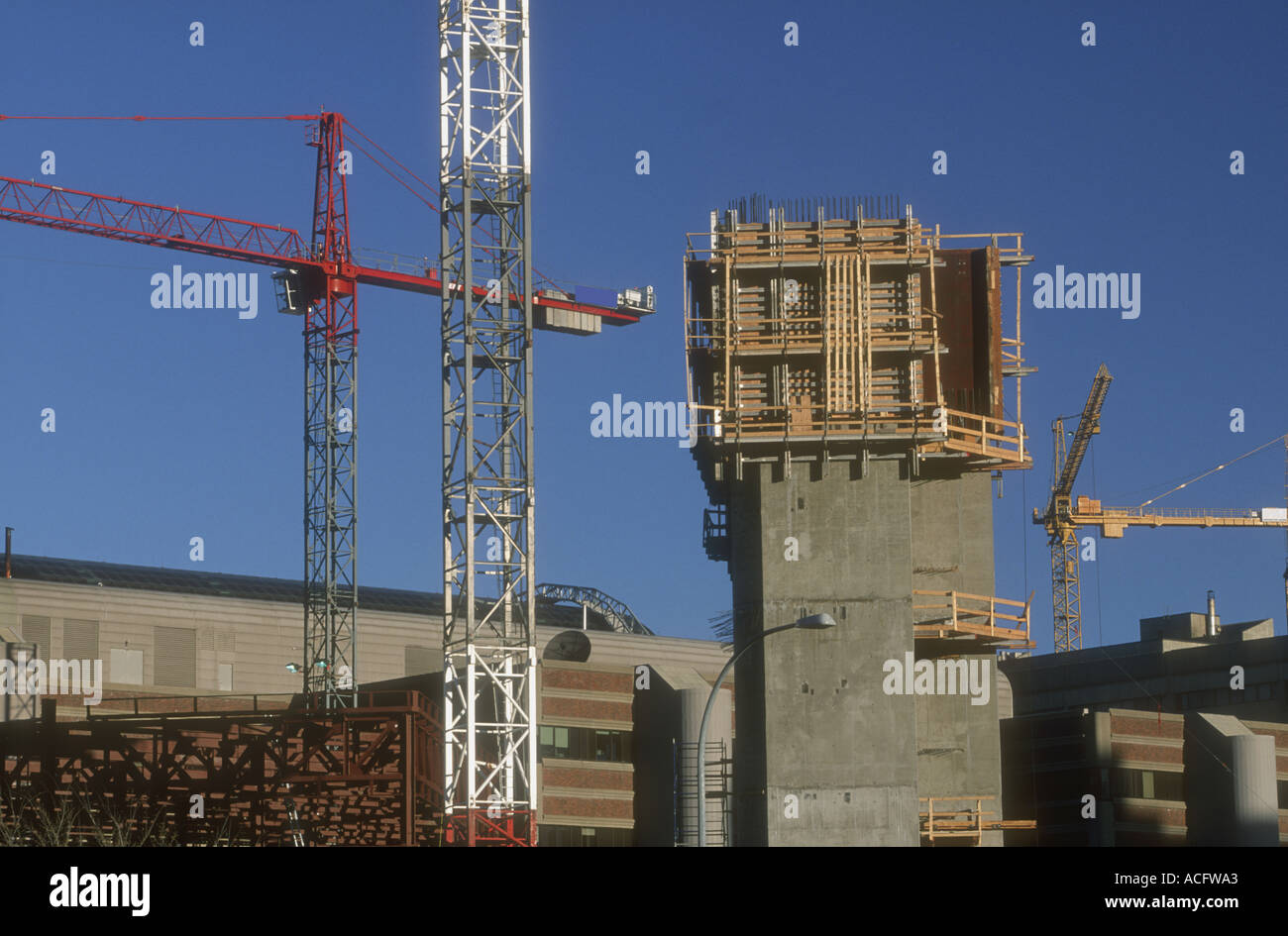 Building under construction Stock Photo - Alamy