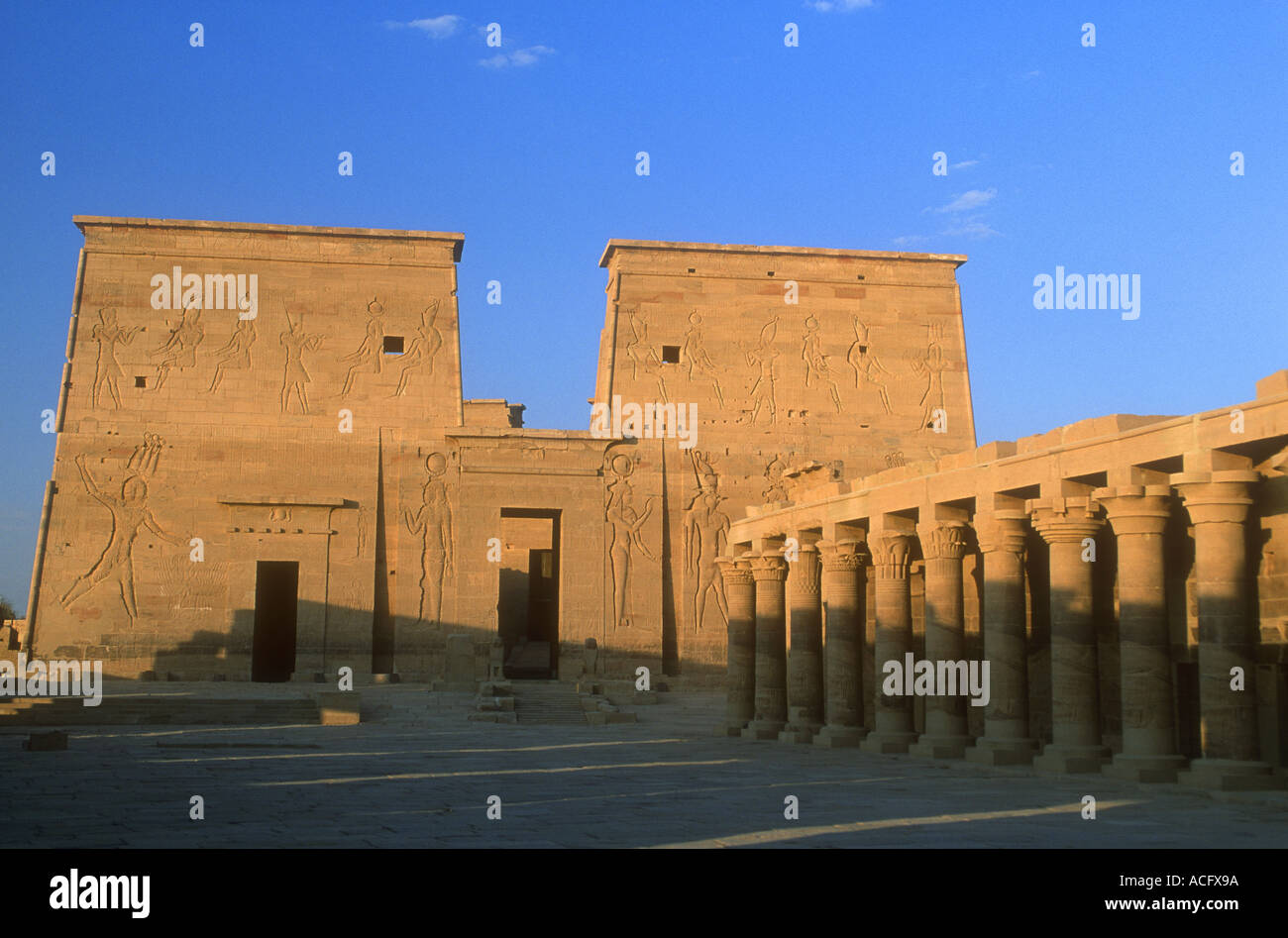 Drawings on ancient egyptian hi-res stock photography and images - Alamy