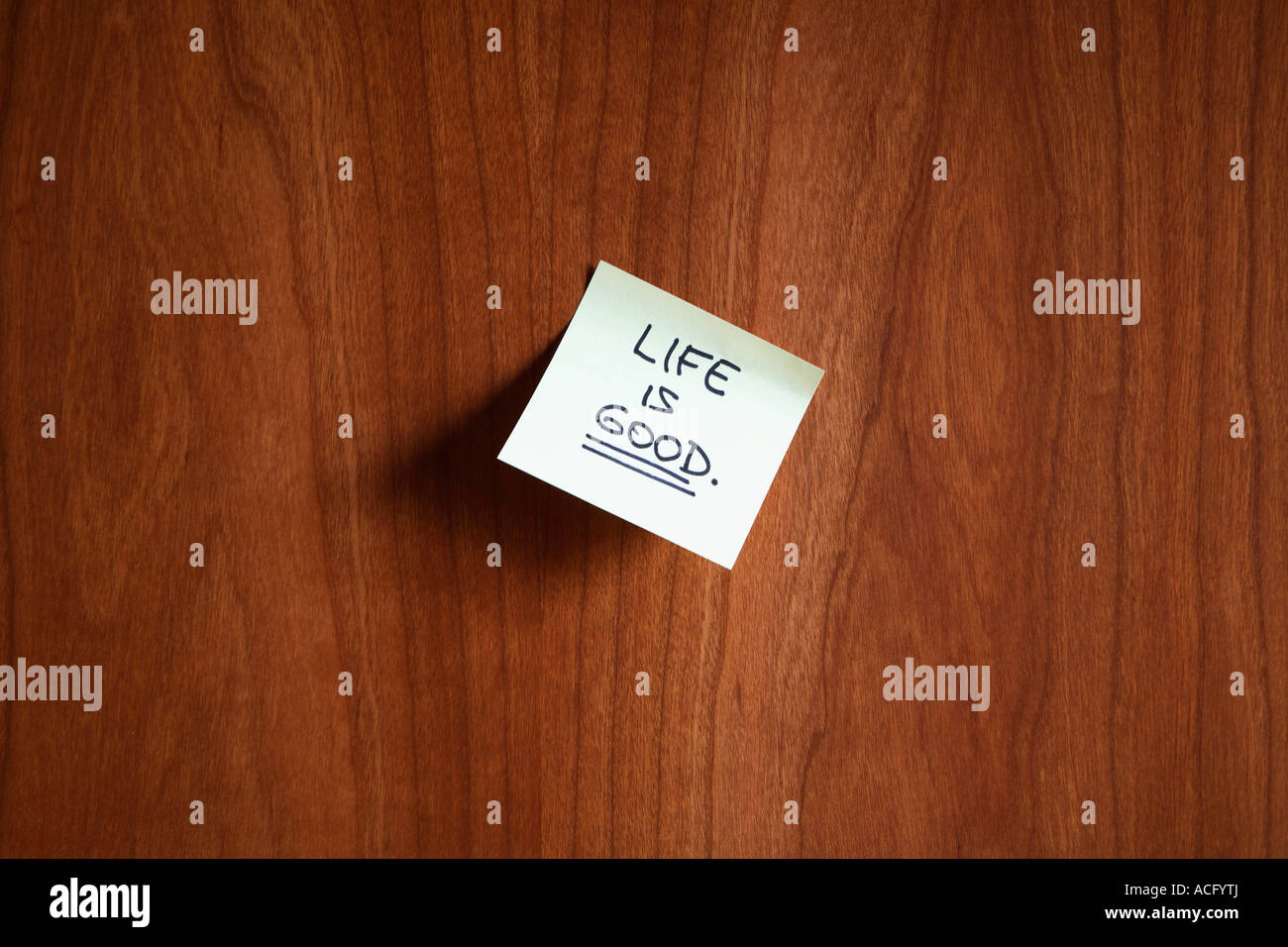 life is good written on a post it note memo Stock Photo - Alamy