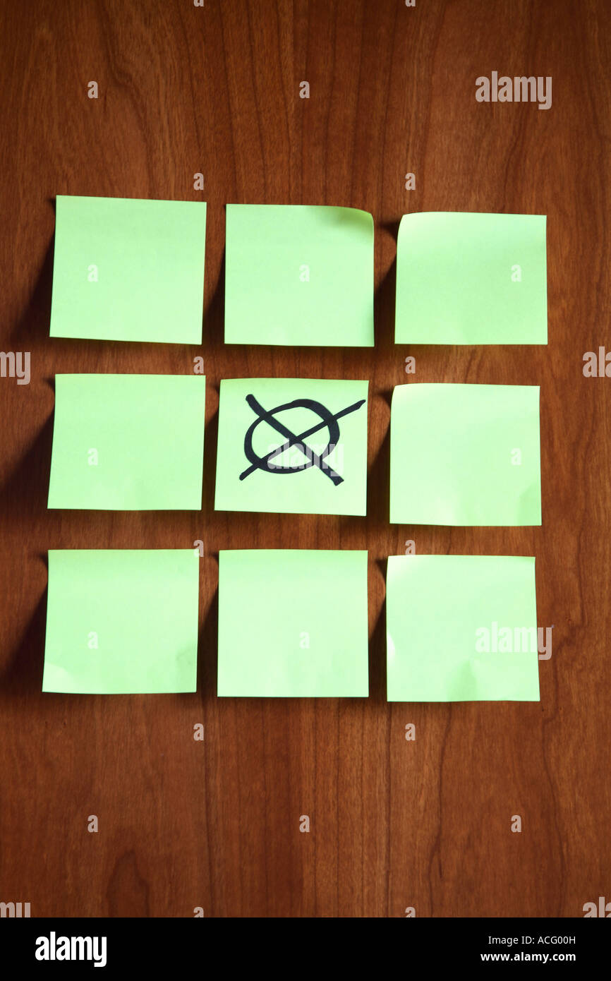 group of blank post it memo note Stock Photo - Alamy