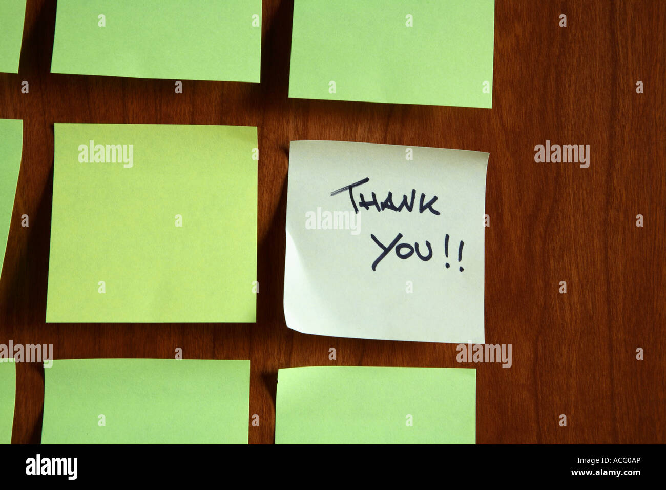 thank you ! written on a post it memo note Stock Photo - Alamy