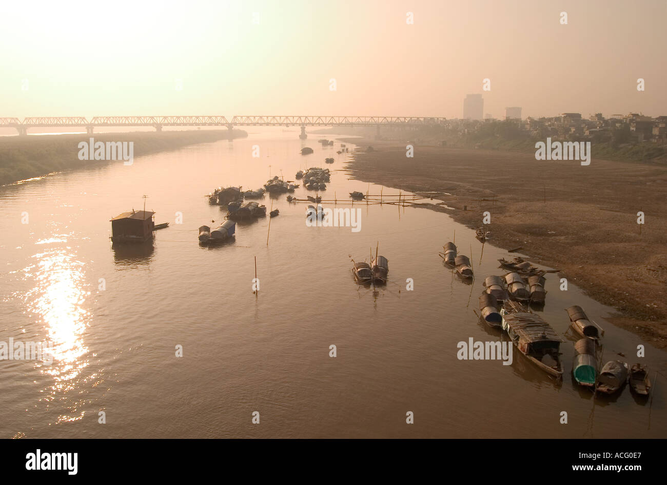 Hong river High Resolution Stock Photography and Images - Alamy