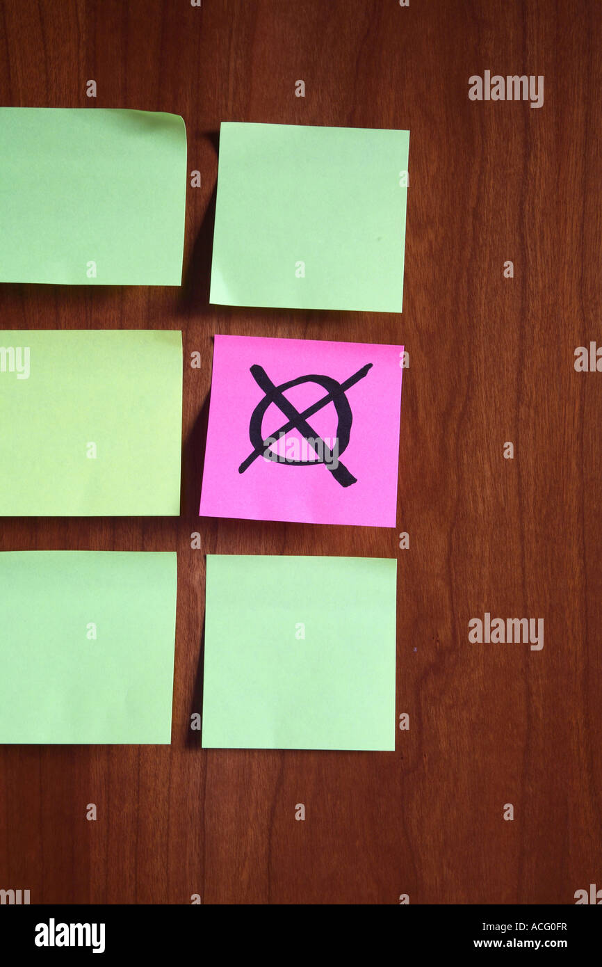 group of blank post it memo notes Stock Photo - Alamy
