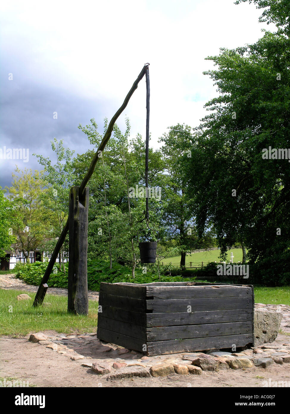 Old village well Stock Photo - Alamy