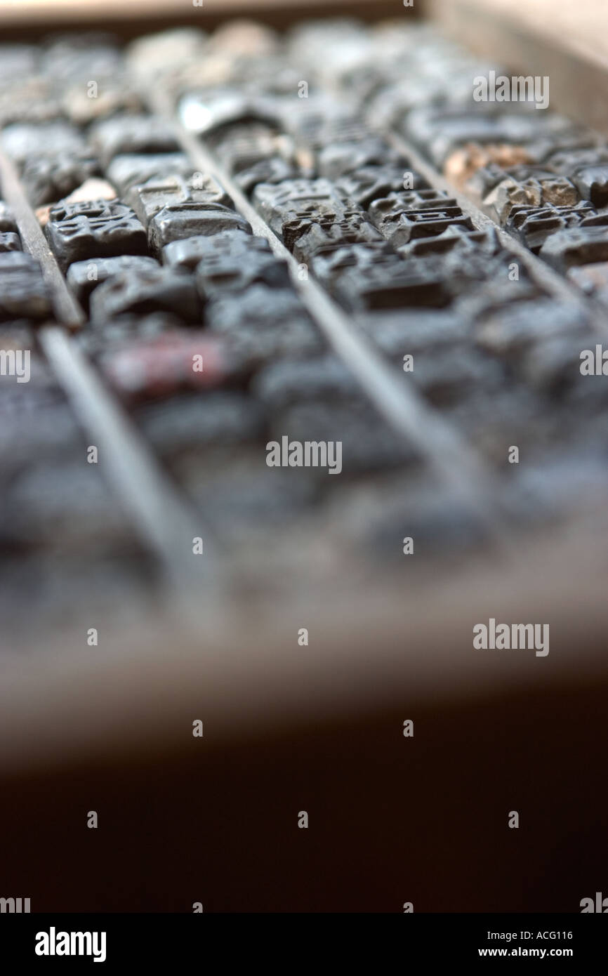Set of Chinese characters in wooden block Stock Photo - Alamy