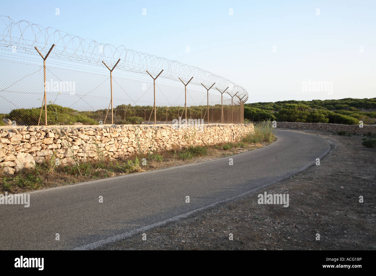 Perimeter fence base hi-res stock photography and images - Alamy