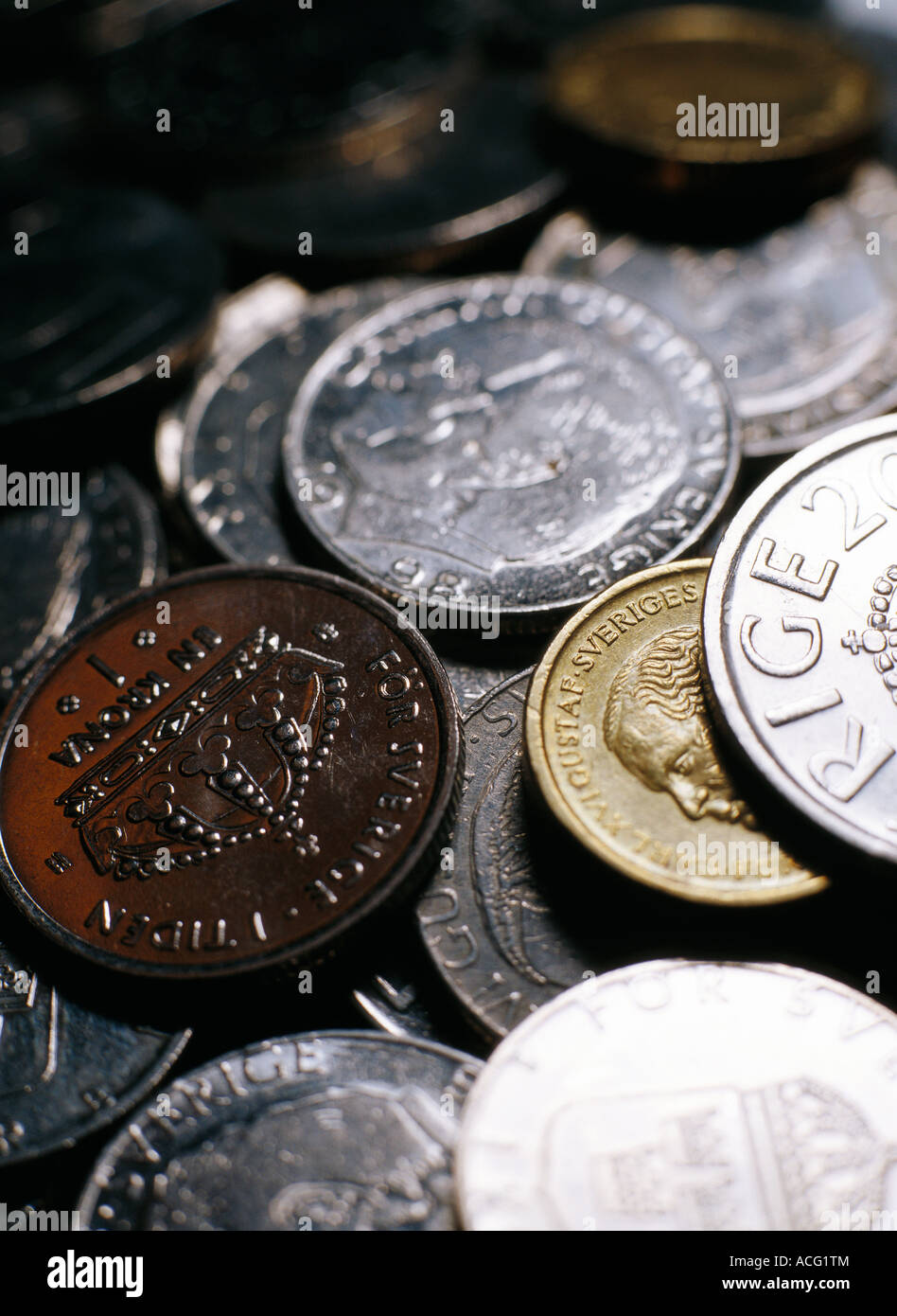 Money quantity hi-res stock photography and images - Alamy