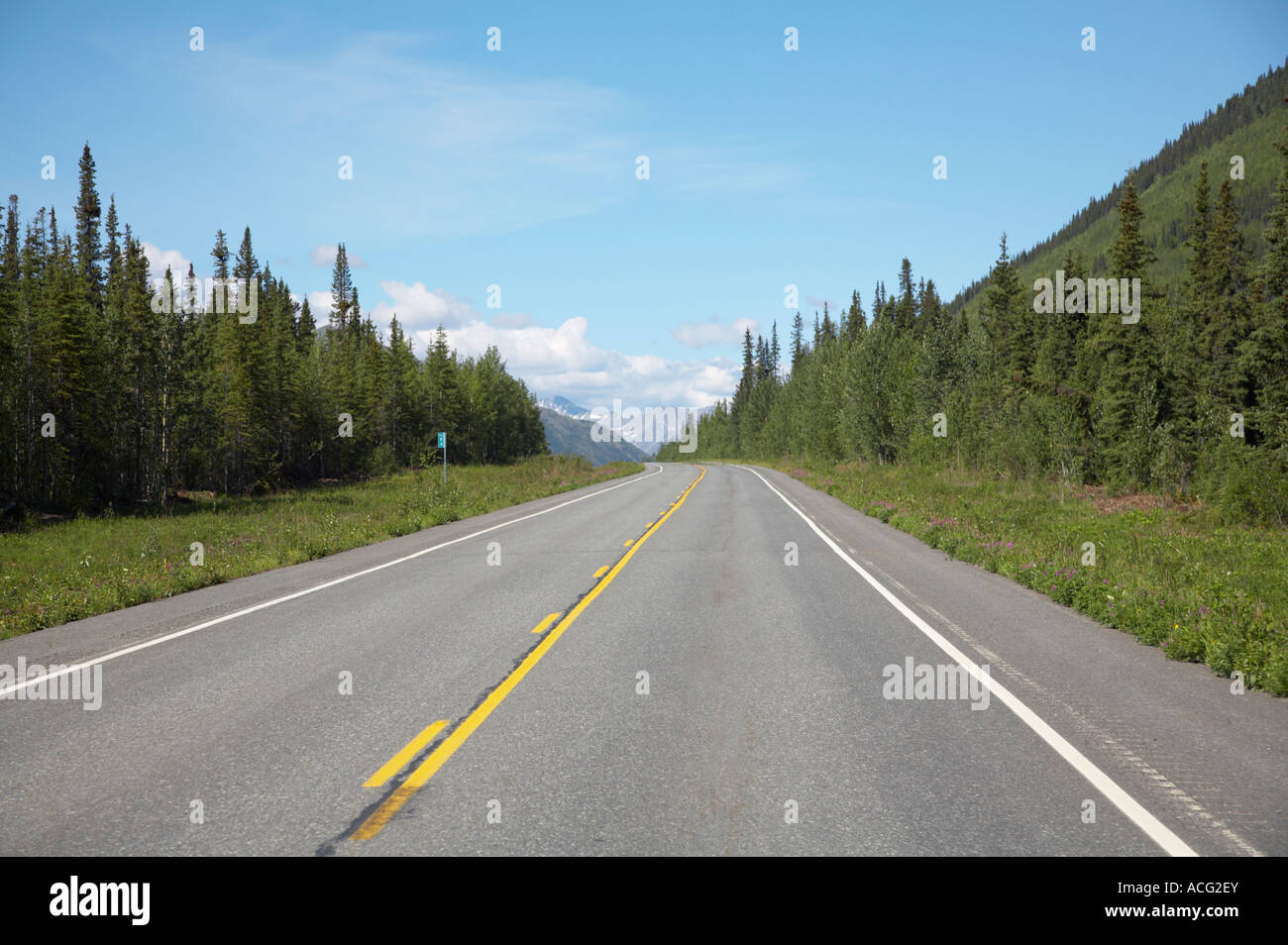 Glenn Highway Tok Cutoff Alaska Stock Photo - Alamy