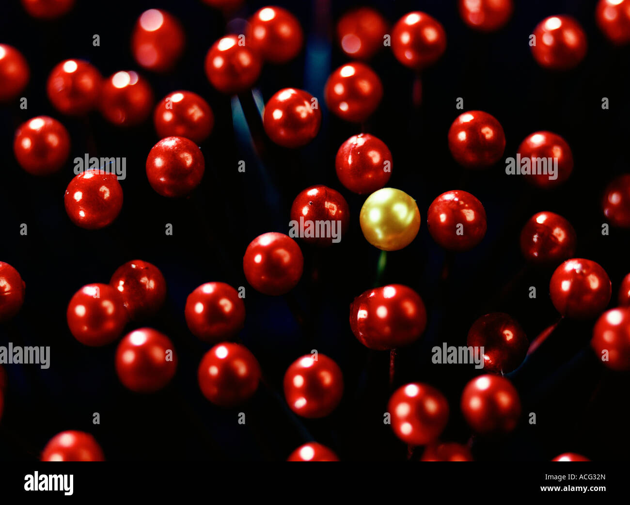 Red and yellow pins Stock Photo - Alamy
