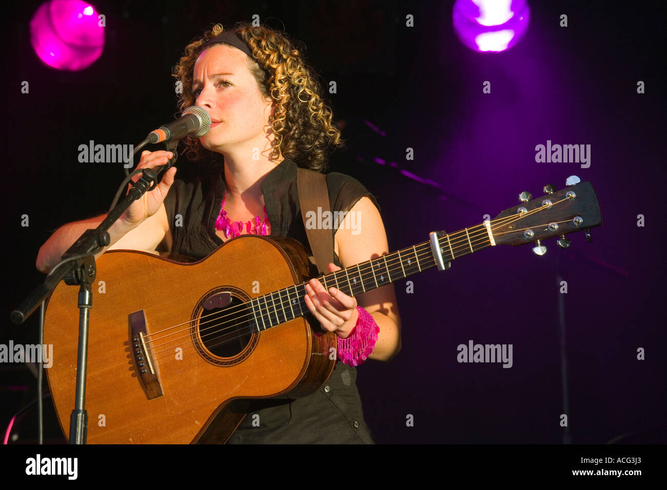 Singer Kate Rusby High Resolution Stock Photography and Images - Alamy