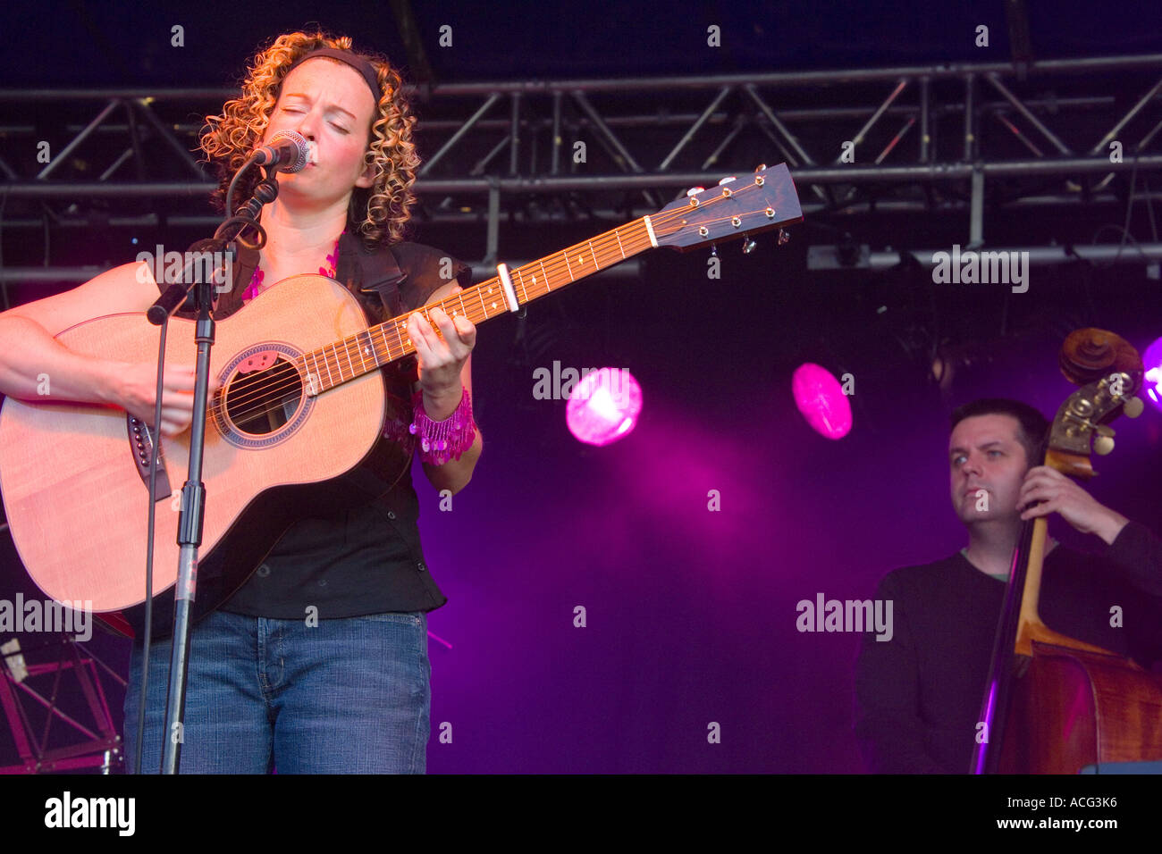 Singer Kate Rusby High Resolution Stock Photography and Images - Alamy