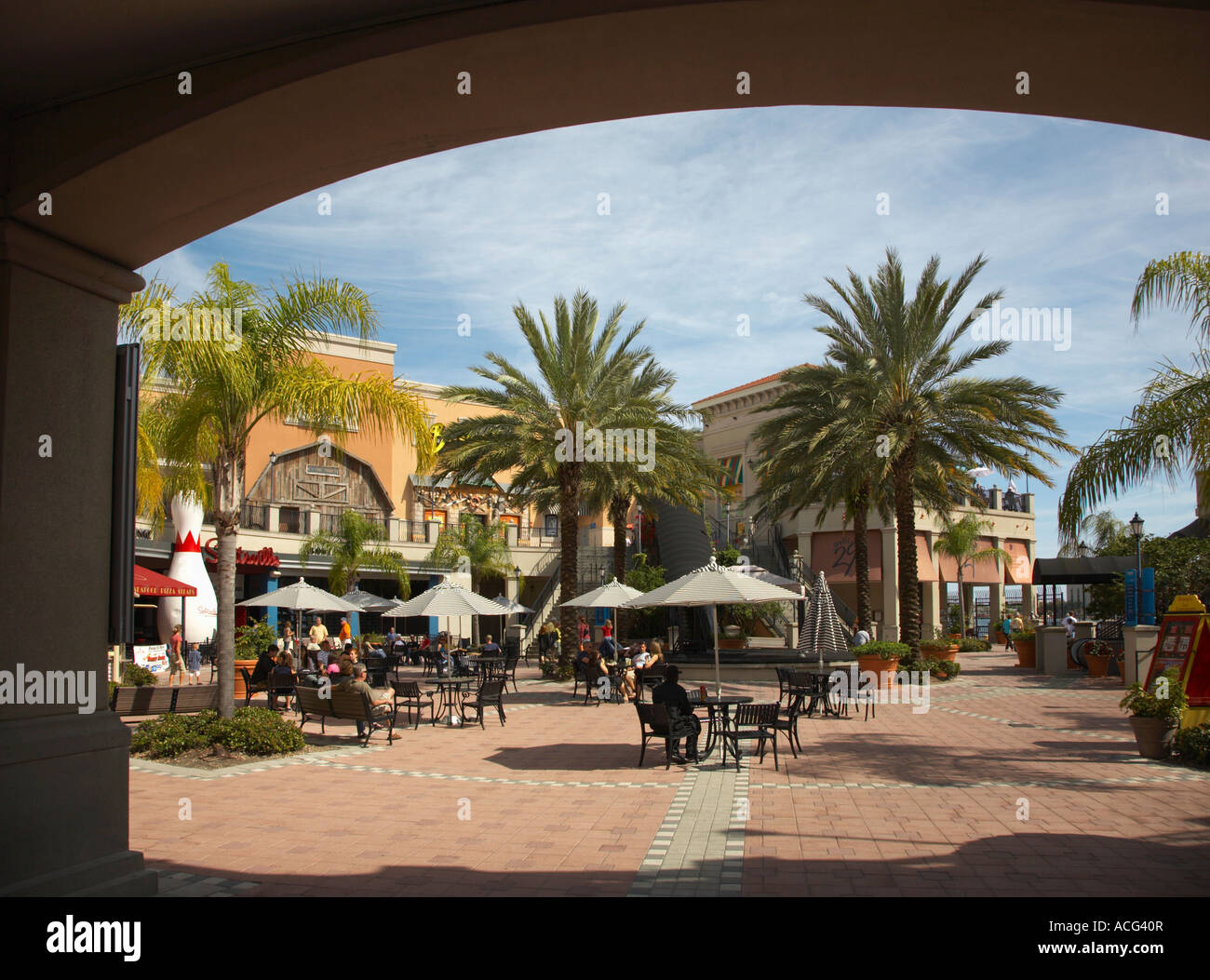 Channelside dining entertainment shopping theatre complex in Tampa ...