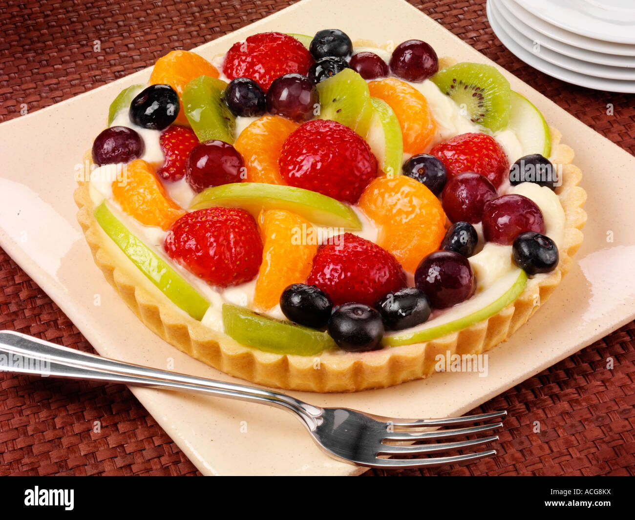 SUMMER FRUITS TART Stock Photo - Alamy