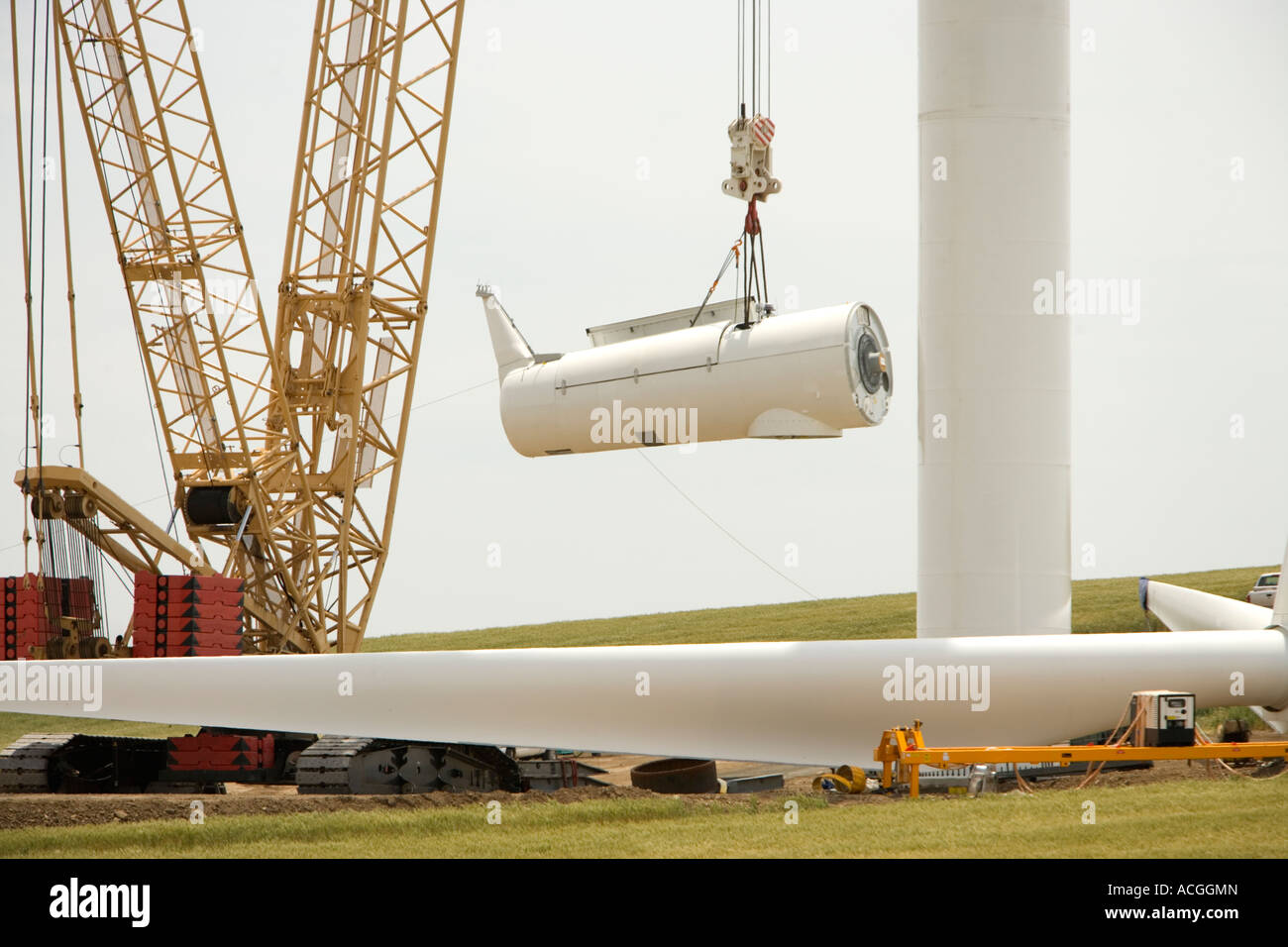 Crane raising generator, wind turbine, Oregon Stock Photo - Alamy