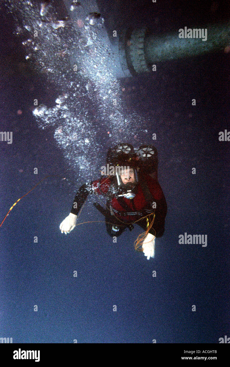 Royal navy diver hi-res stock photography and images - Alamy