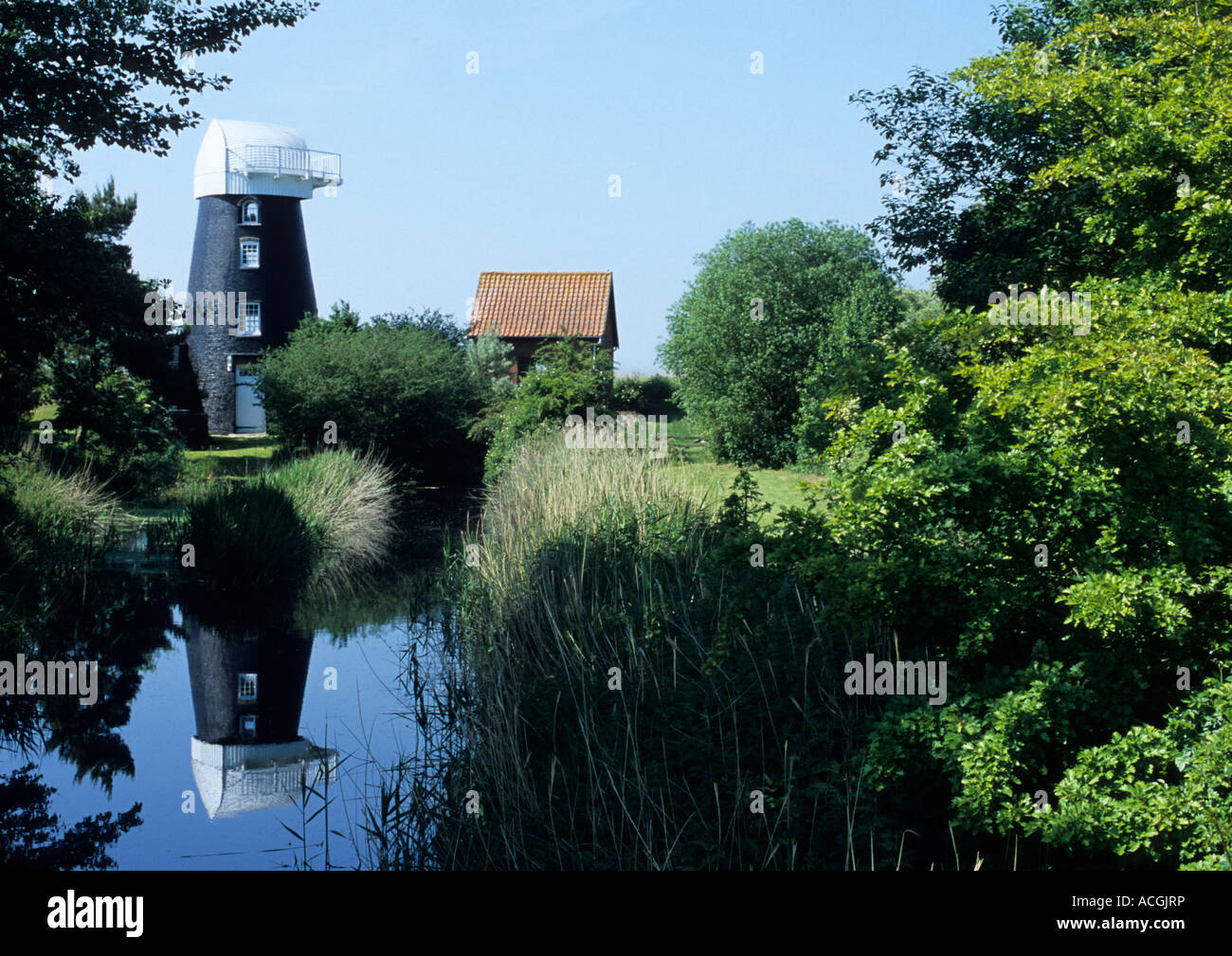 Reedham wind mill windmill hi-res stock photography and images - Alamy