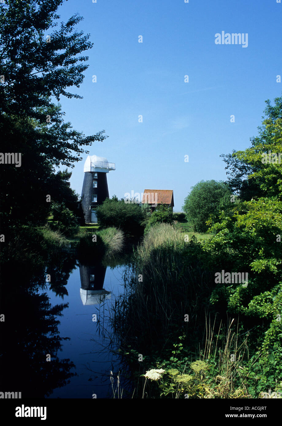 Reedham ferry drainage mill hi-res stock photography and images - Alamy