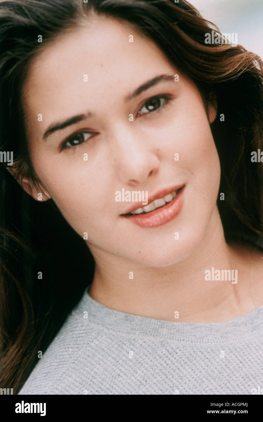 Portrait woman posing smiling Stock Photo - Alamy