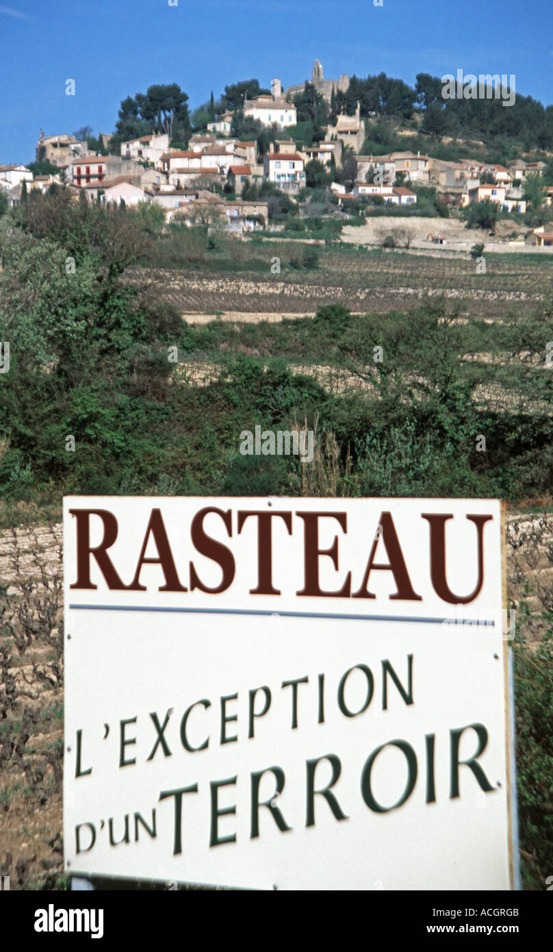 The wine village of Rasteau Stock Photo - Alamy