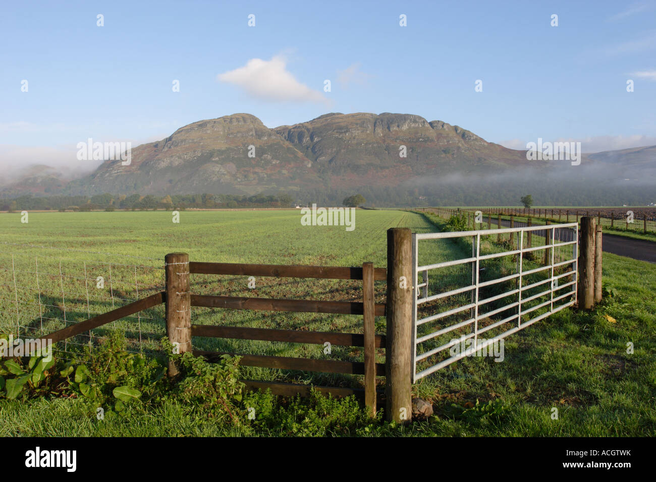 Ochil geological fault hi-res stock photography and images - Alamy