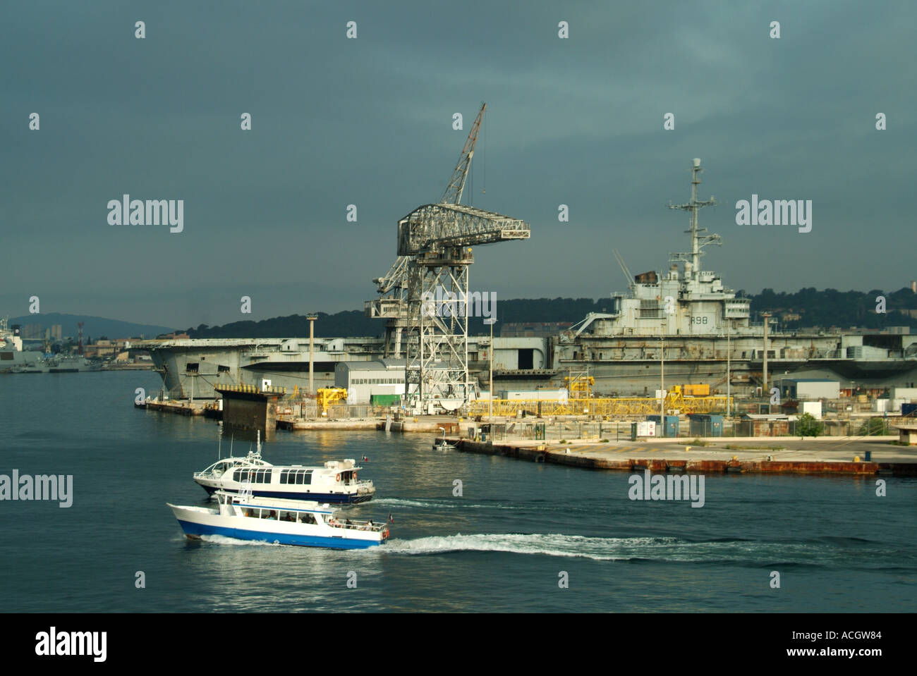 French navy toulon naval base hi-res stock photography and images - Alamy