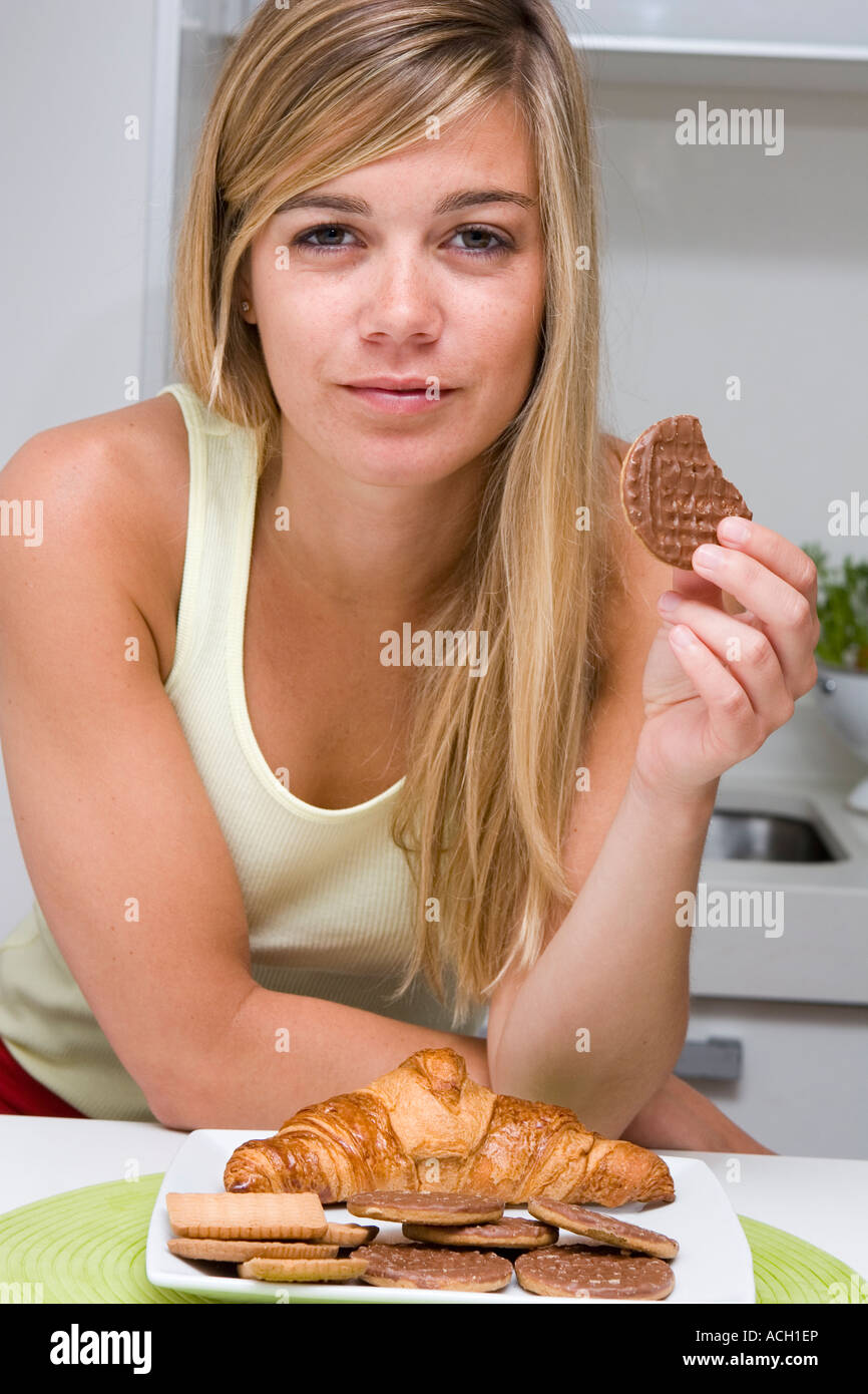 to have breakfast Stock Photo - Alamy