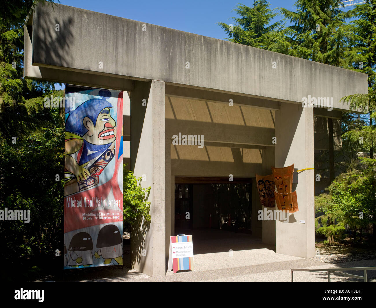 Anthropology museum vancouver exterior hi-res stock photography and ...