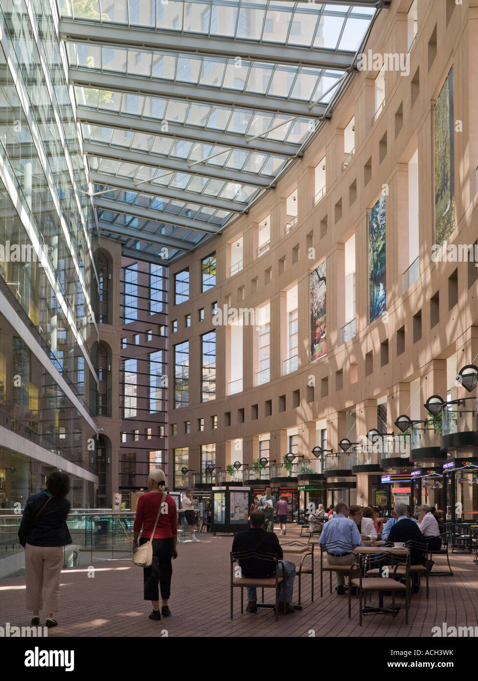 Vancouver public library interior hi-res stock photography and images ...