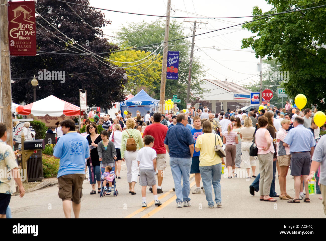 Small Town Festival Crowd Stock Photo - Alamy