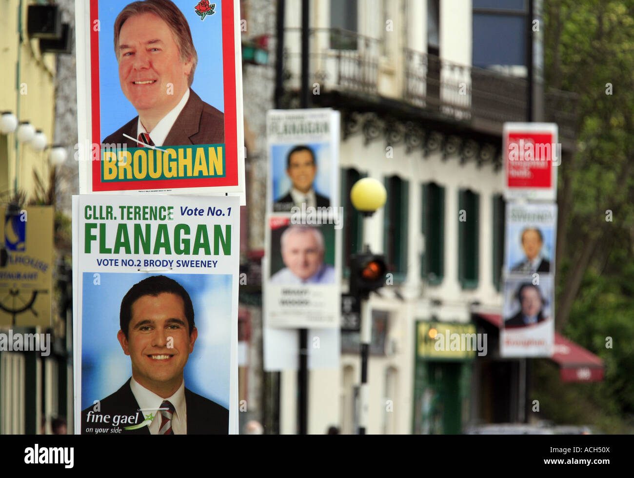 Election posters for Irish 2007 general election Stock Photo - Alamy
