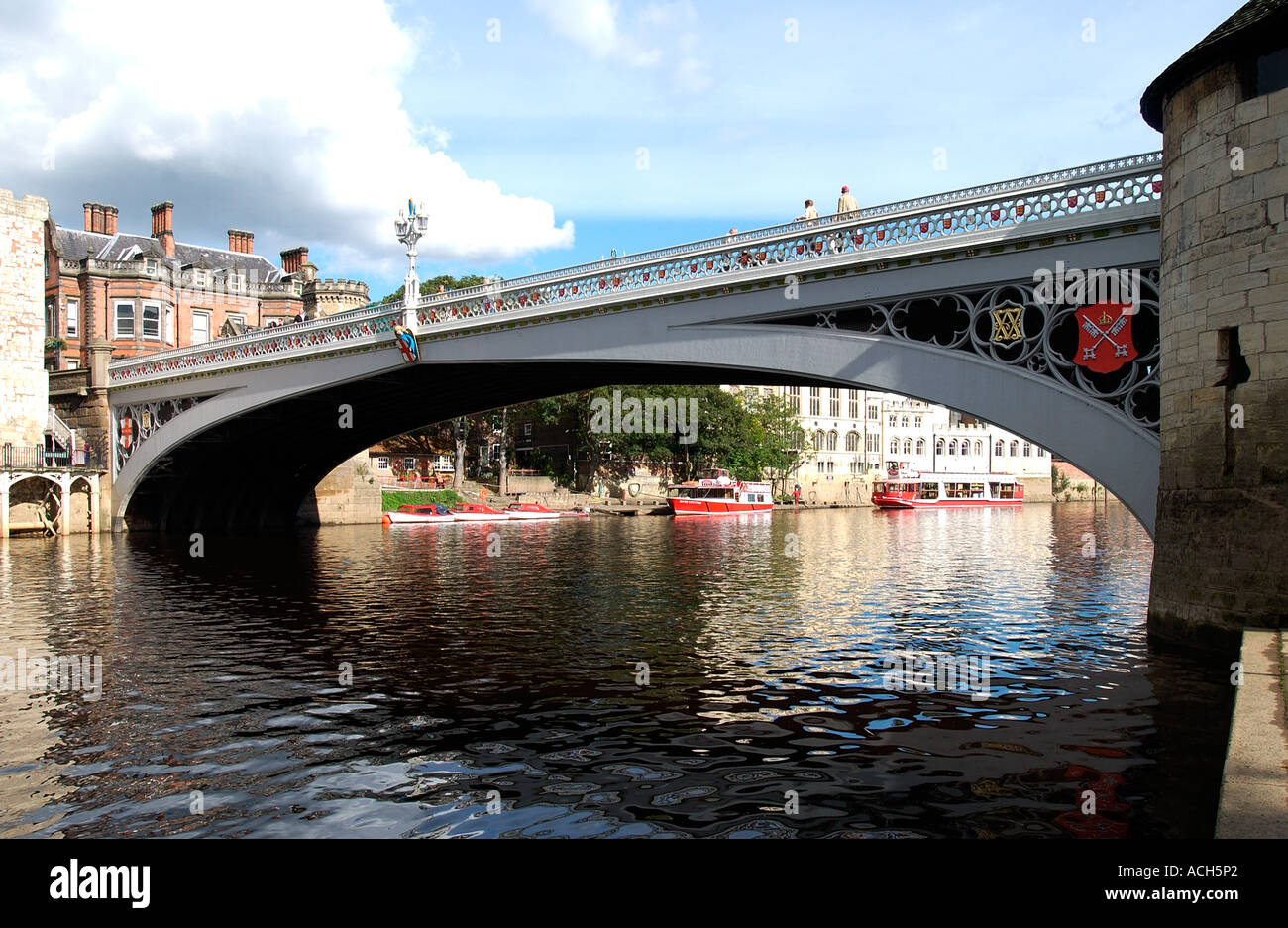 Lendal bridge parapet hi-res stock photography and images - Alamy
