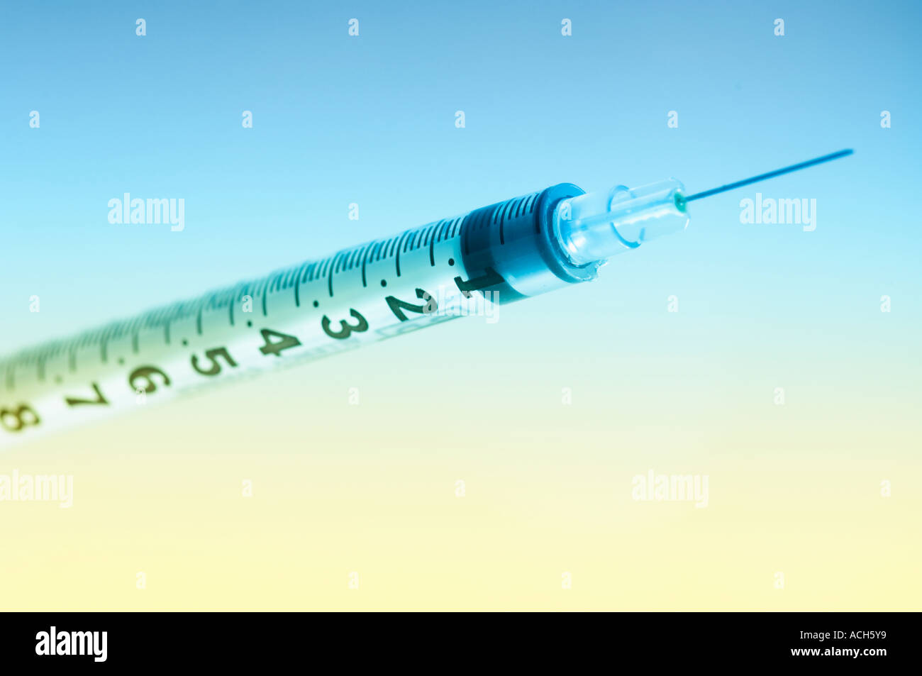 closeup of hypodermic needle syringe Stock Photo - Alamy
