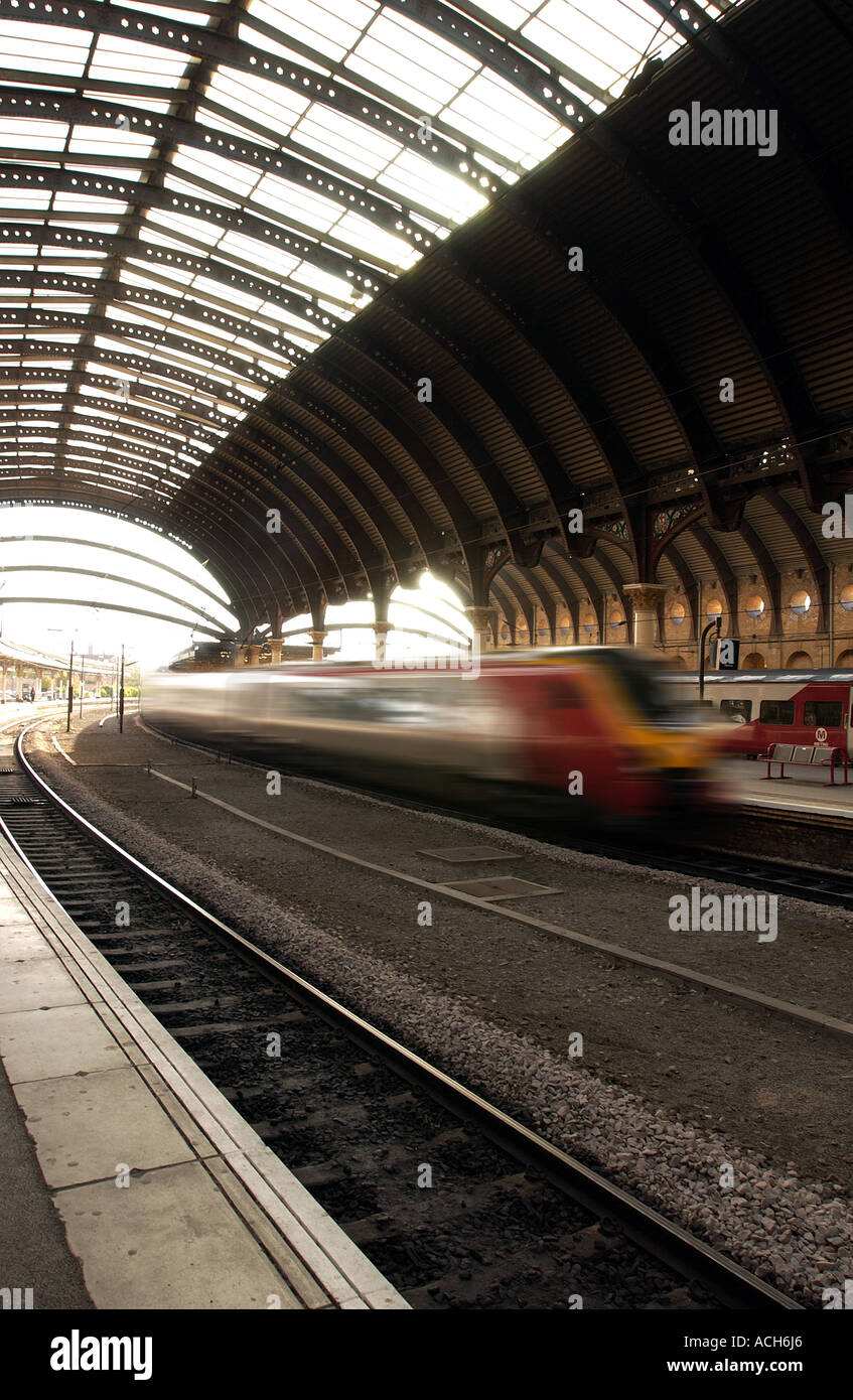 York Railway Station, UK (5 Stock Photo - Alamy