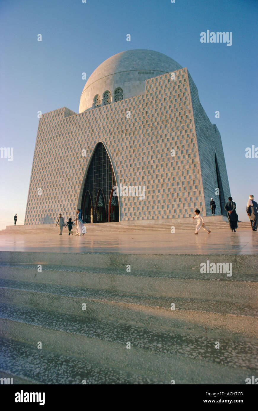 Quaid i Azam Quaid e Azam Tomb of Mohammed Ali Jinnah 1876 1948 Karachi ...
