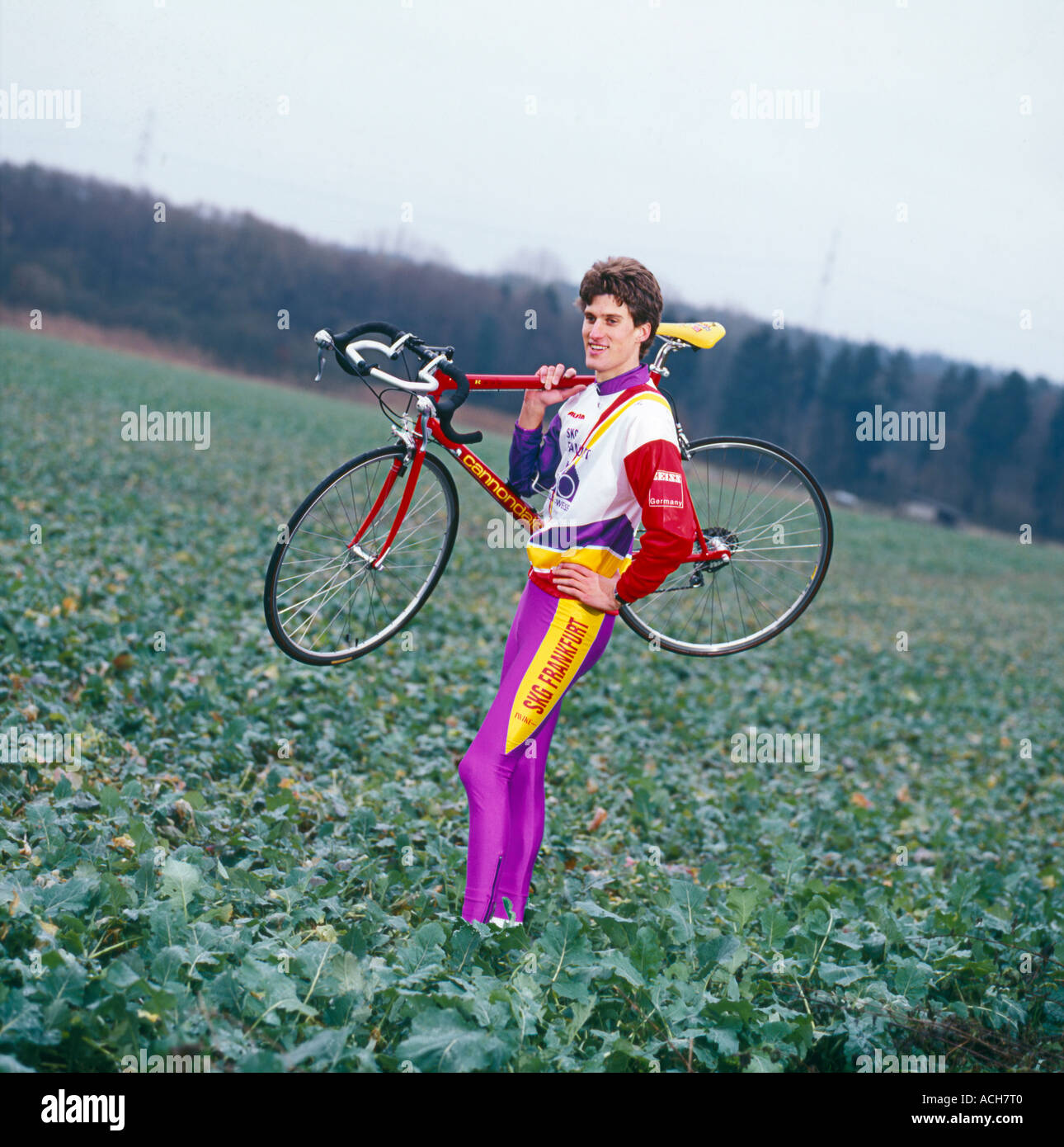 Biker mann hi-res stock photography and images - Alamy