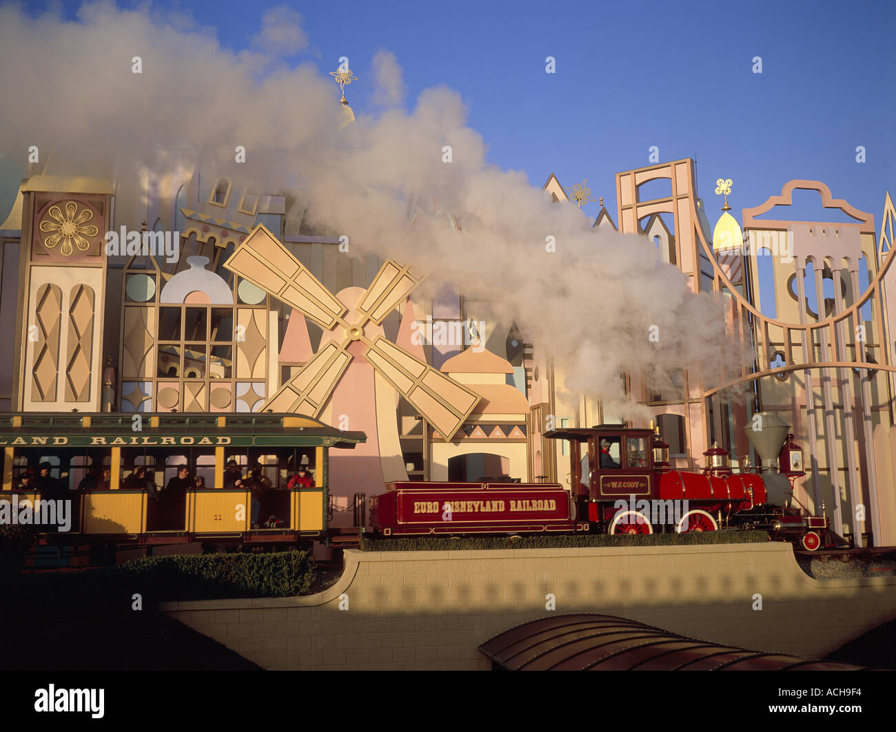Disneyland steam engine hi-res stock photography and images - Alamy