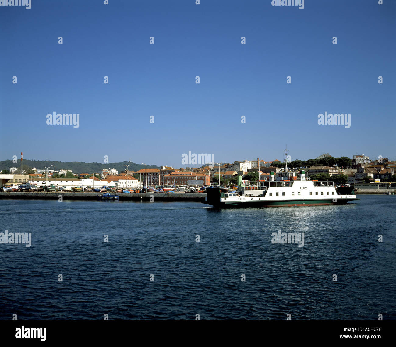 PORTUGAL SETUBAL HARBOUR AND FERRY-BOAT Stock Photo - Alamy