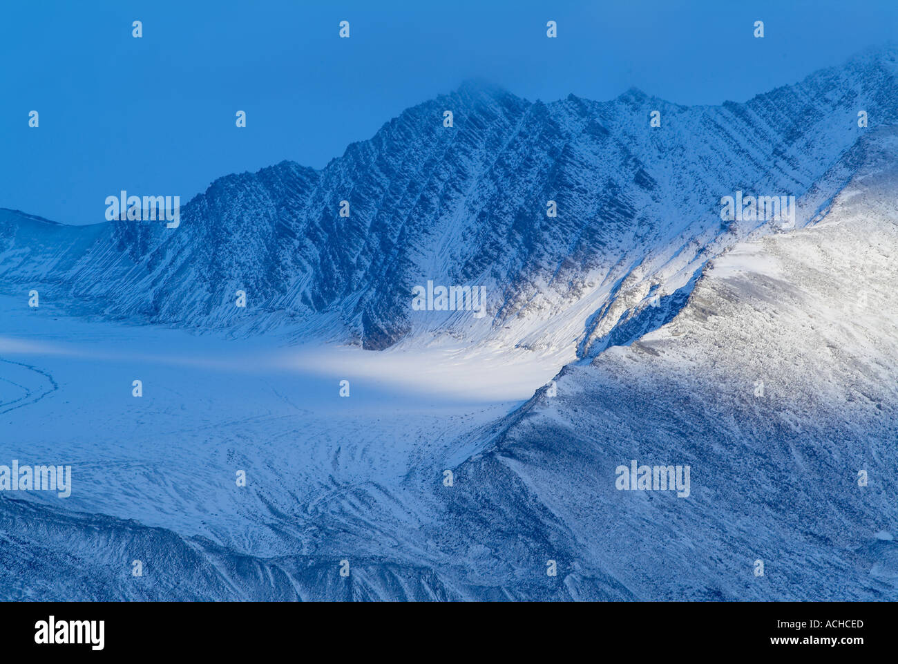 Mountain landscape of Svalbard Stock Photo - Alamy