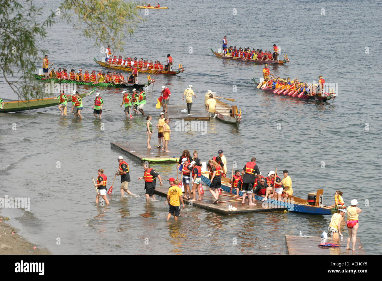 Teamwork teams uniforms hi-res stock photography and images - Alamy