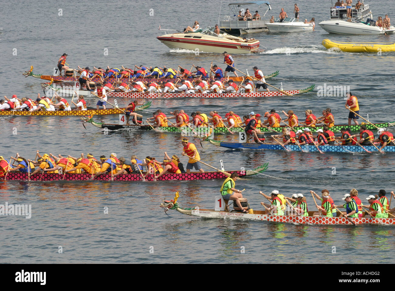 racing dragon boats Stock Photo - Alamy