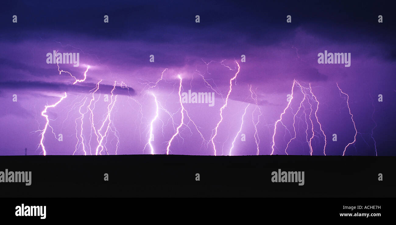 Multiple lightning strikes hi-res stock photography and images - Alamy