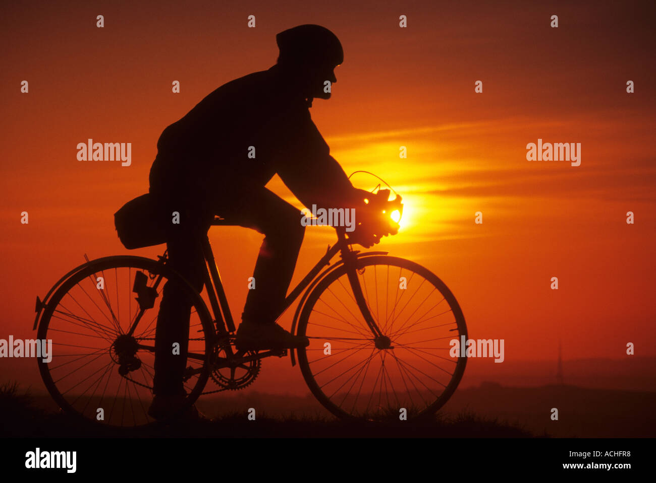 Man riding bike cycle hi-res stock photography and images - Alamy