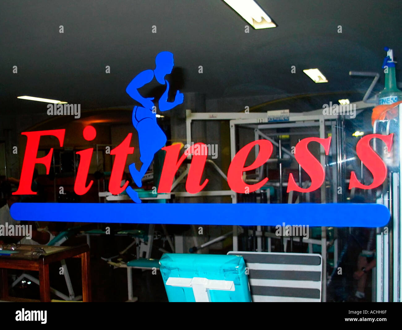 Gymnasium sign hi-res stock photography and images - Alamy