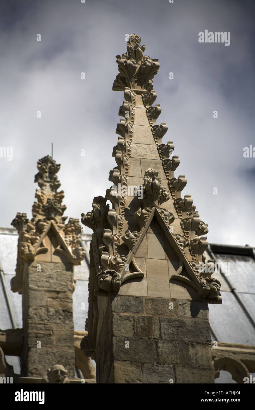 Cusping hi-res stock photography and images - Alamy