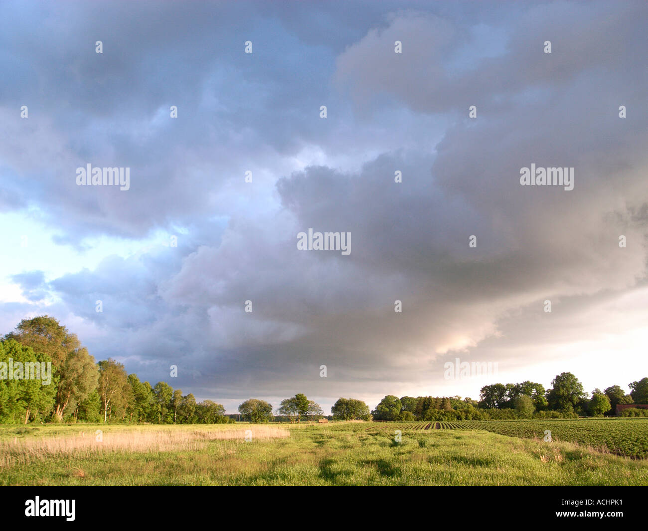 Rainy wether hi-res stock photography and images - Alamy