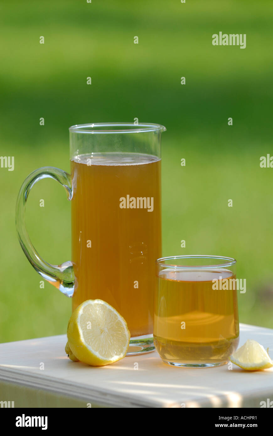 Kombucha drinks hi-res stock photography and images - Alamy