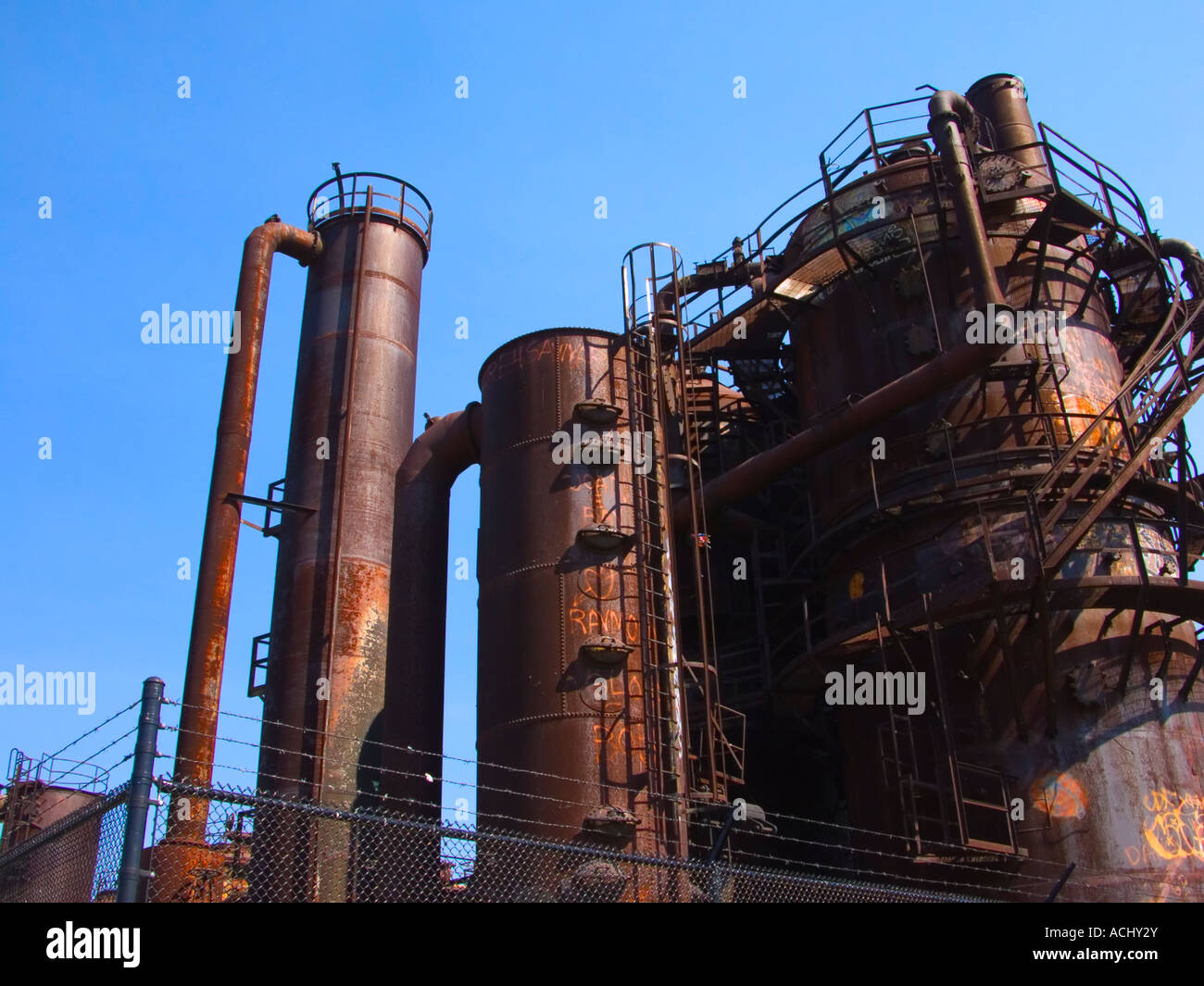 Gasworks park hi-res stock photography and images - Alamy