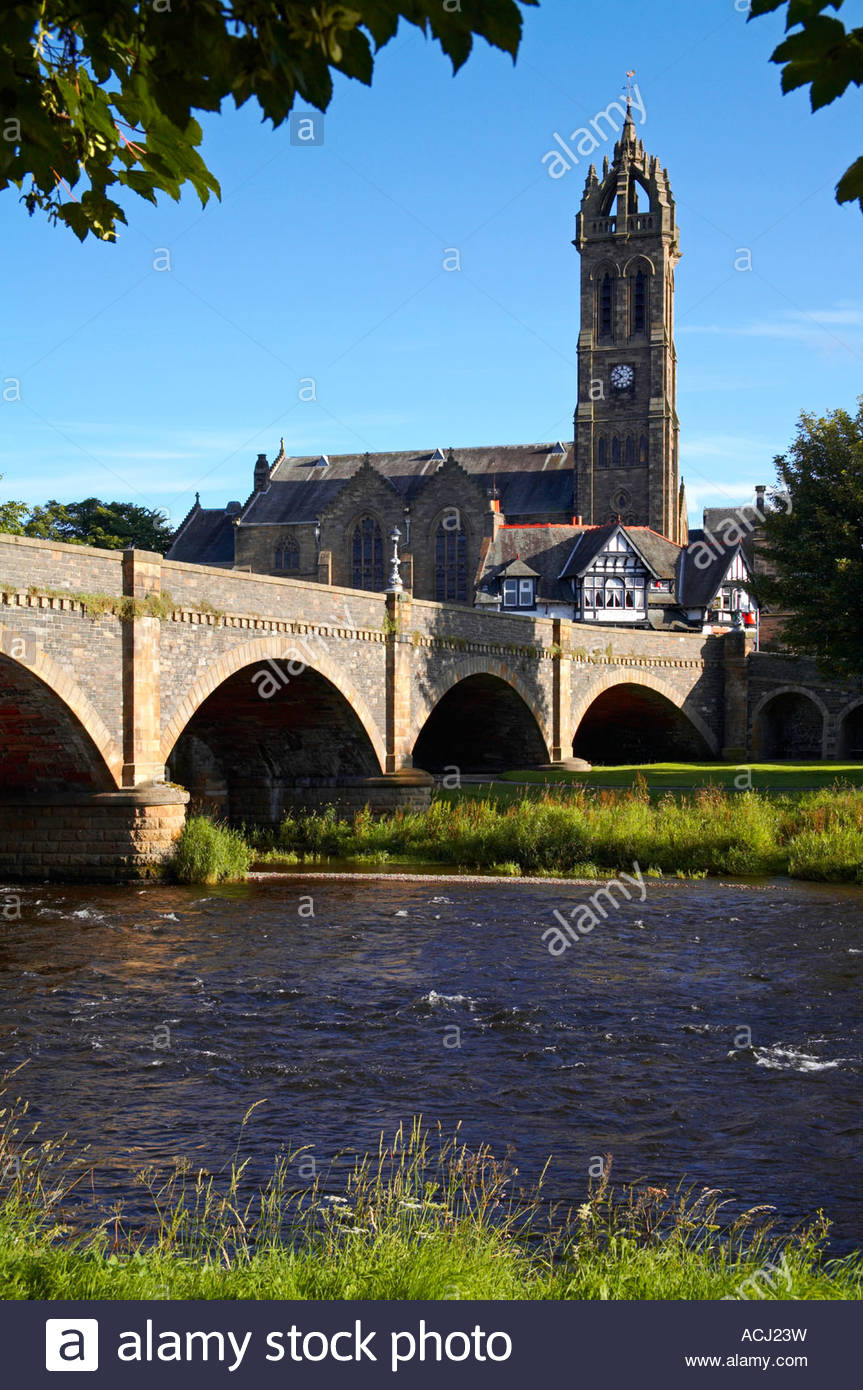 Peebles old parish church hi-res stock photography and images - Alamy