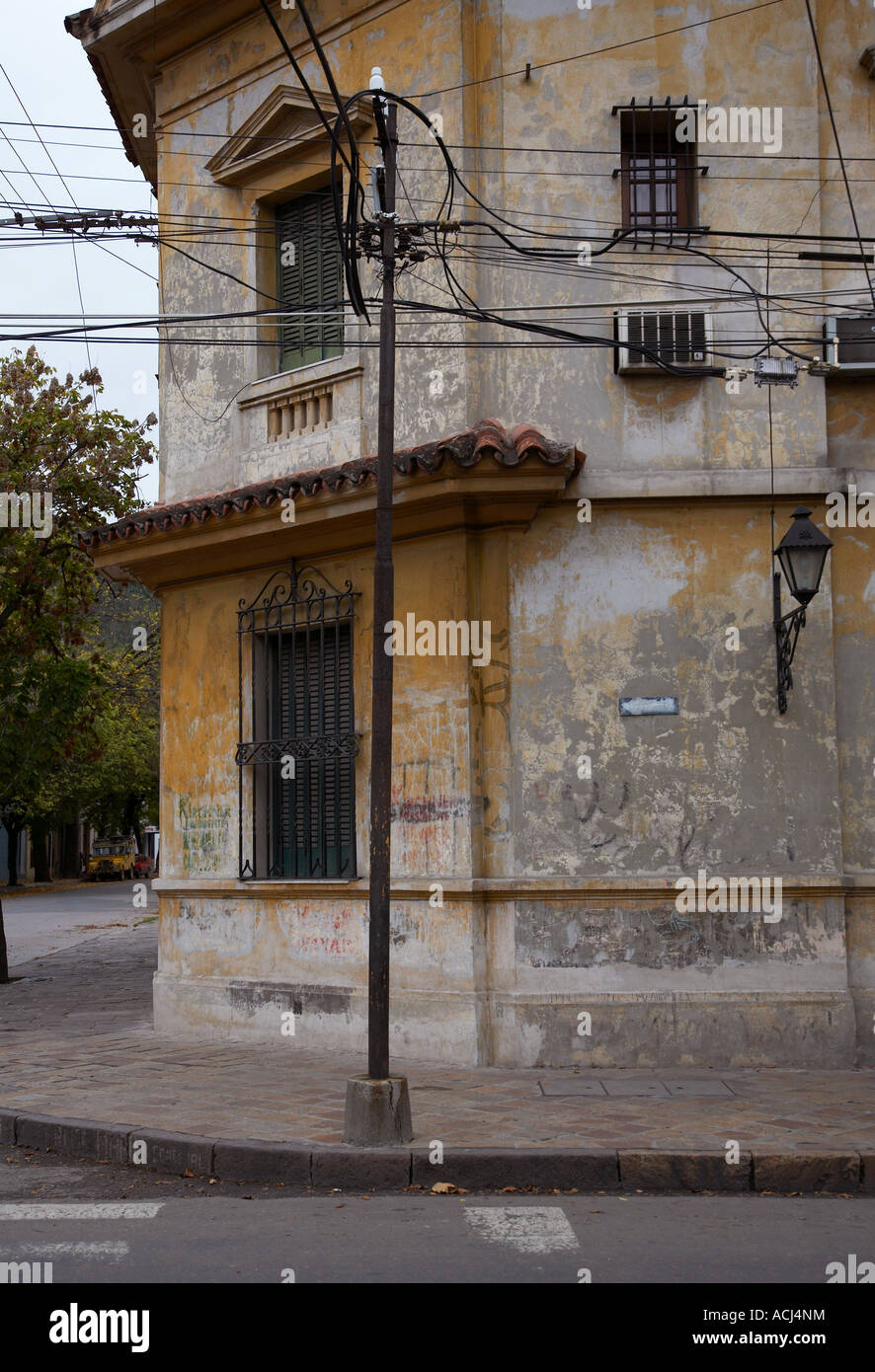 Old corner building hi-res stock photography and images - Alamy